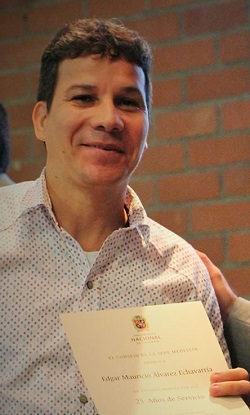 Mauricio Álvarez, el camino de un hombre que nunca dejó de trabajar por ...